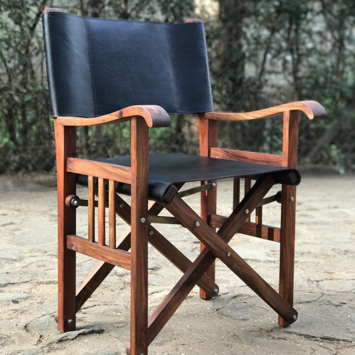 Safari Chair in Mkola Wood and Leather Backrest and Seat
